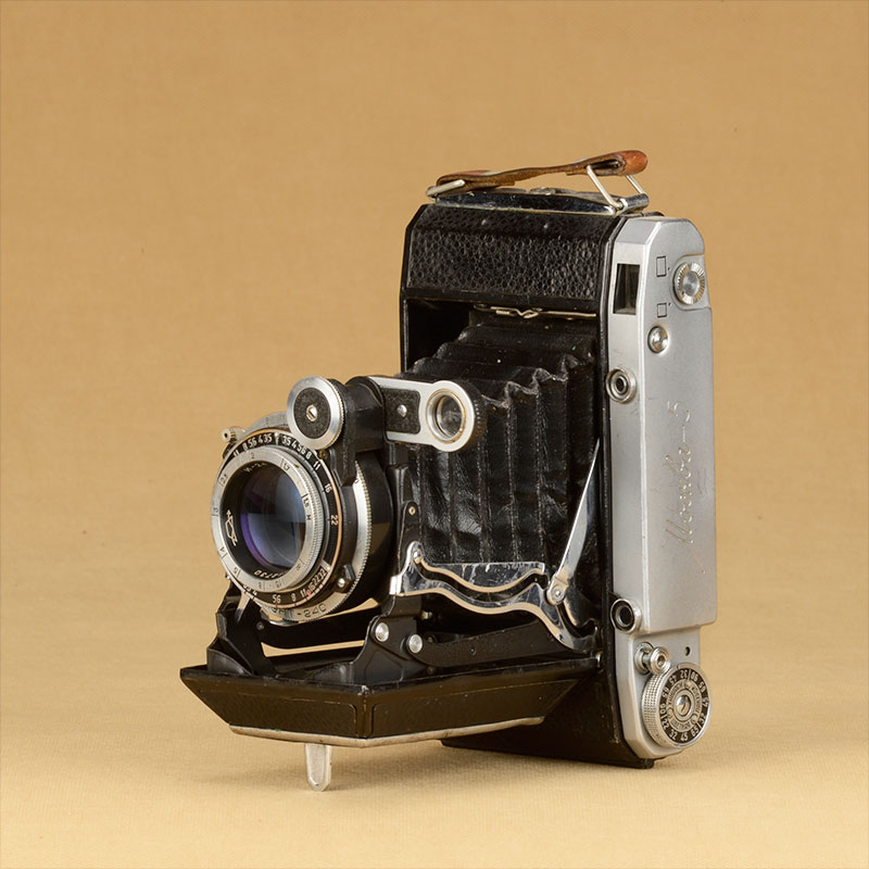 ZORKI（佐尔基） 莫斯科系列 MOCKBA-5 大中画幅相机 - 『祥升行』老相机博物馆 - 中国北京木制古董相机博物馆 | 祥升行影像
